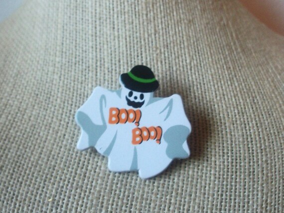 Vintage Ghost BOO BOO Laminated Wood Brooch Pin 41217 - Gem