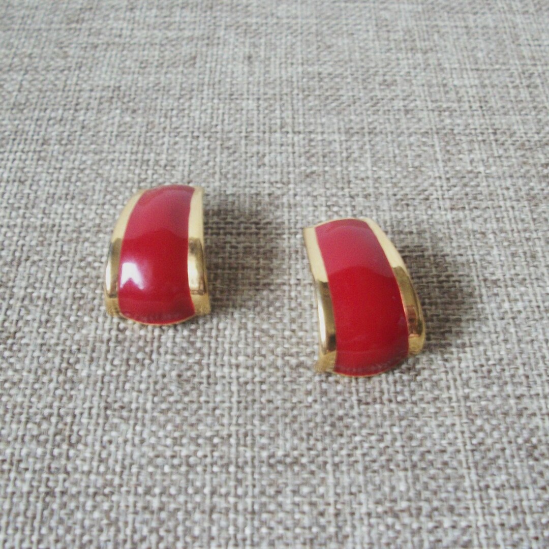 Vintage Curved Red Enameled PIERCED Earrings Gold Tone 031421 - Etsy