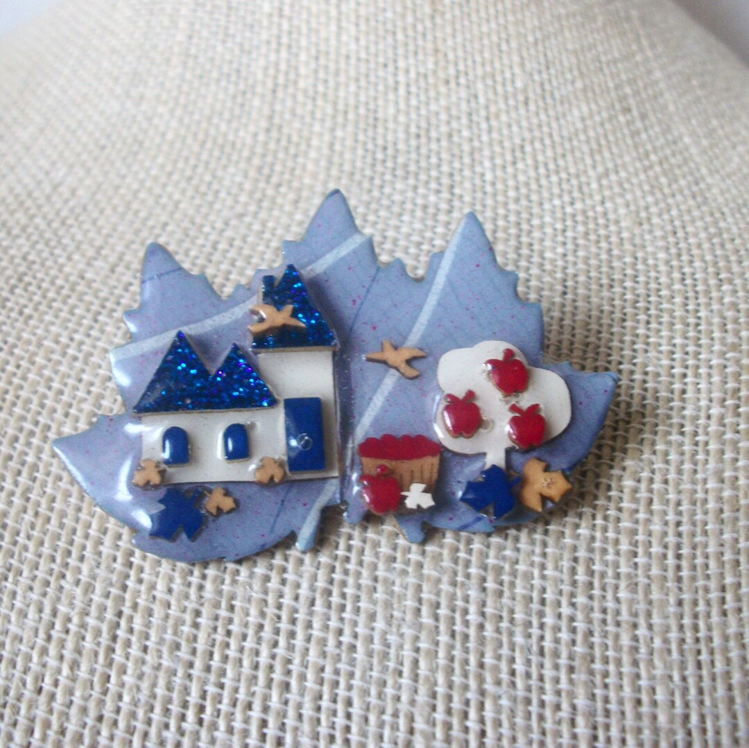 Rare Lucinda House Pins Mountain Apples Harvest Time Designs by Lucinda ...