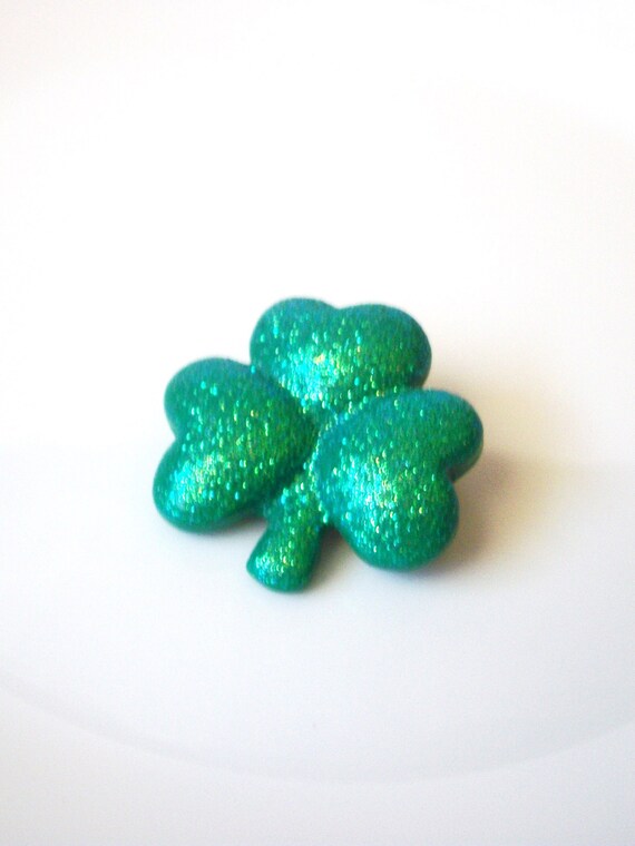 Vintage 1950s Old Plastic Shamrock Brooch Pin 120920 … - Gem