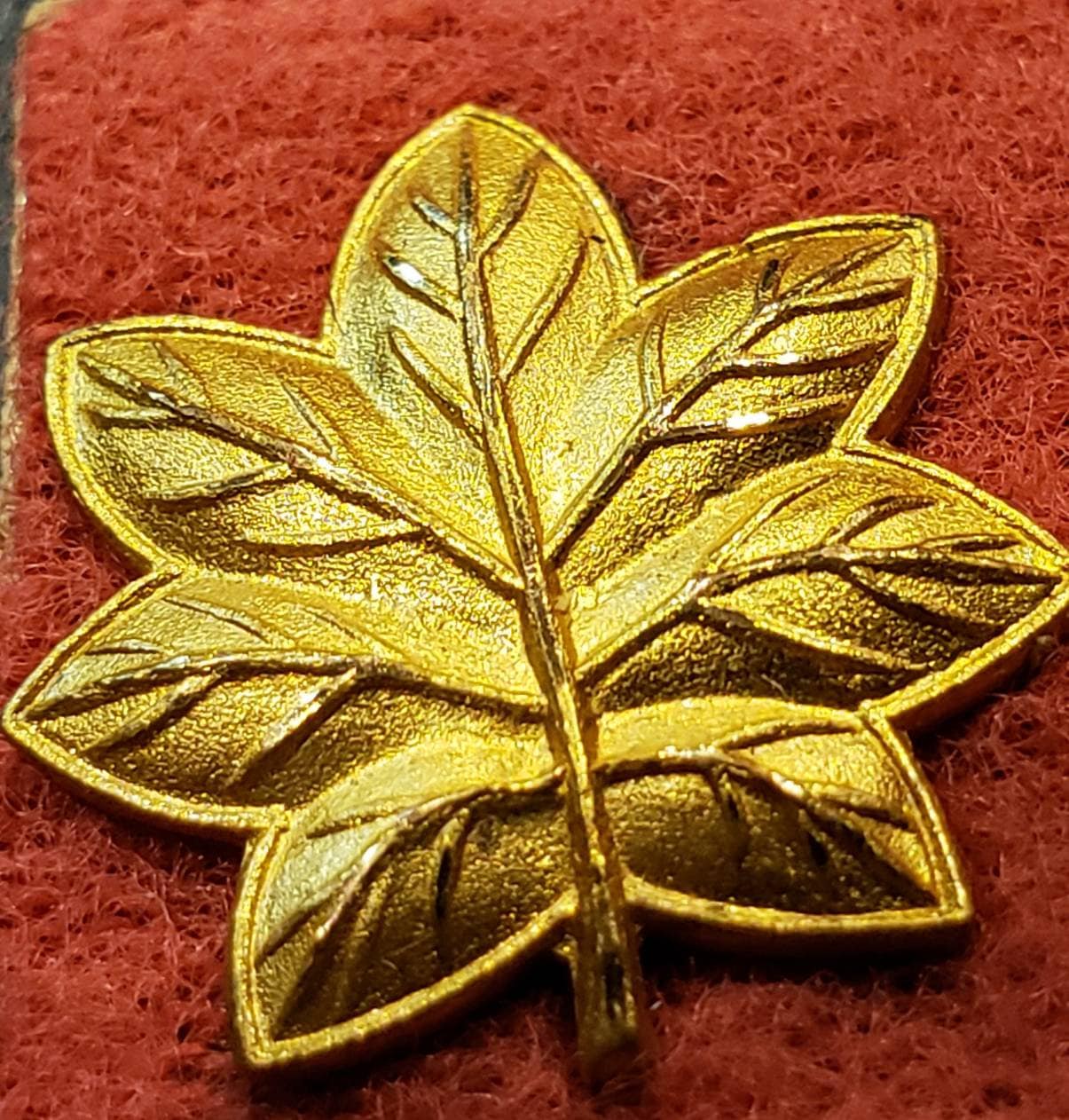 WW2 Major Collar Insignia 1/20 10K GF Gemsco on Sterling Still on Card ...