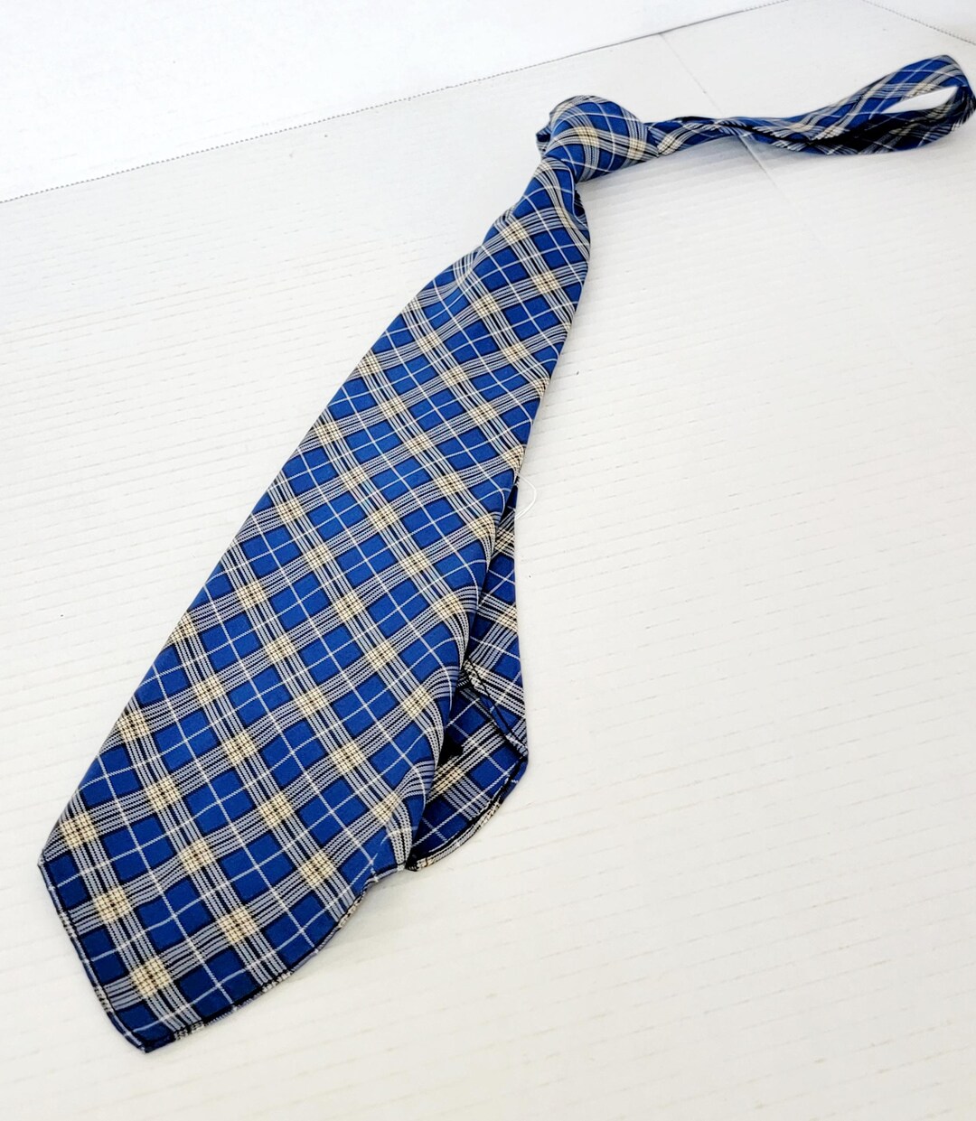 Vintage ~ Mens ~ Arrow ~ Cravat ~ Necktie ~ Beautiful ~ Colors ~ L@@k ...