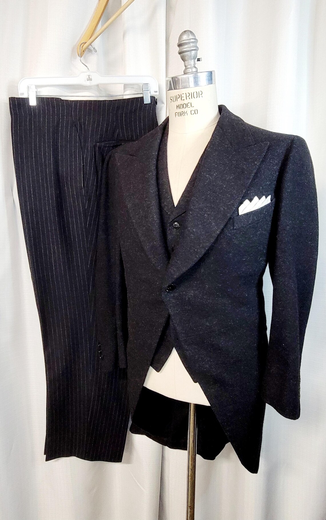 Vintage Mens Daytime Formal Morning Suit Ascot Kentucky Derby Charcoal ...