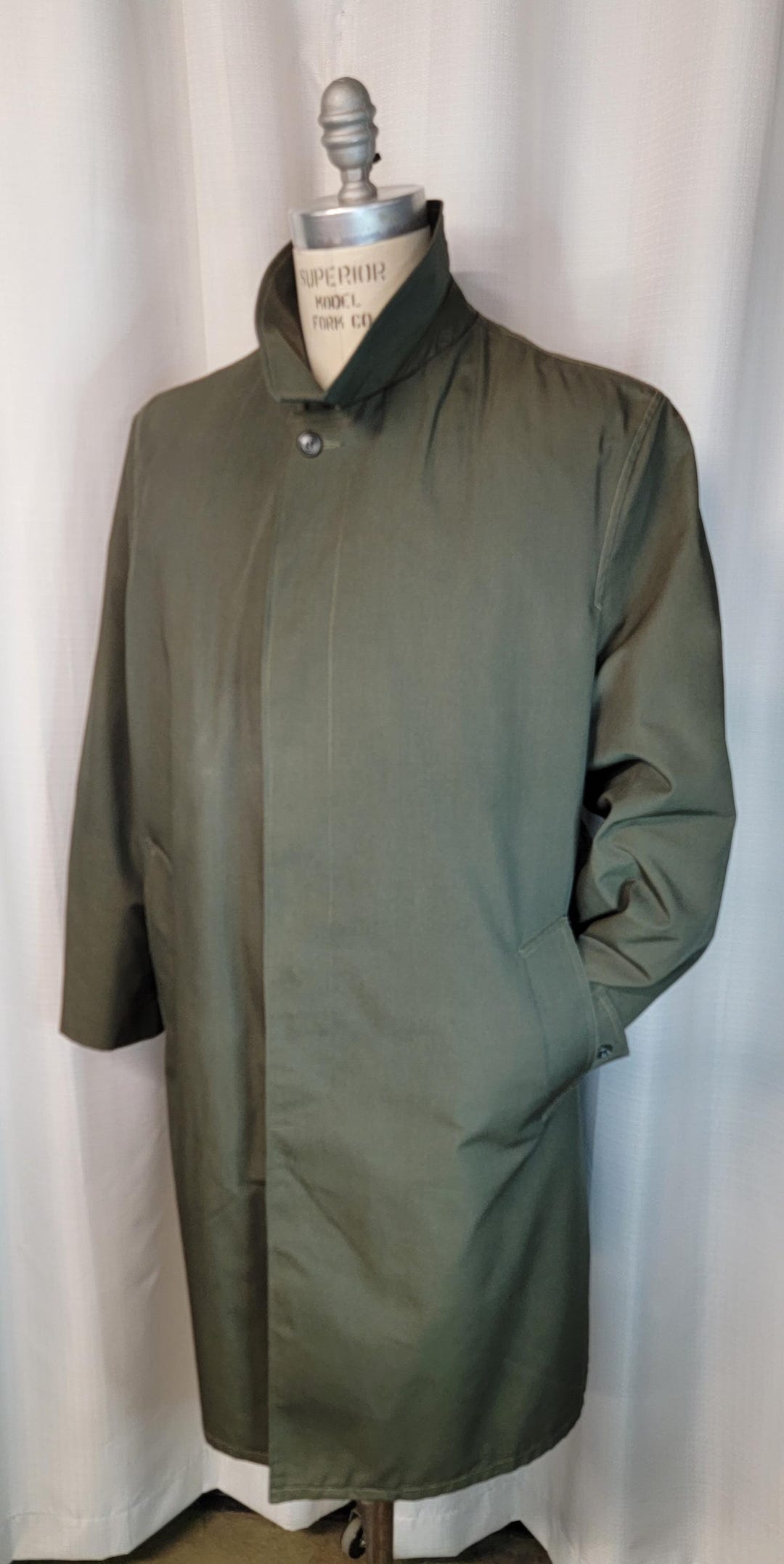 Vintage ~ Men's ~ Green ~ Atomic ~ Era ~ Raincoat ~ Overcoat ...
