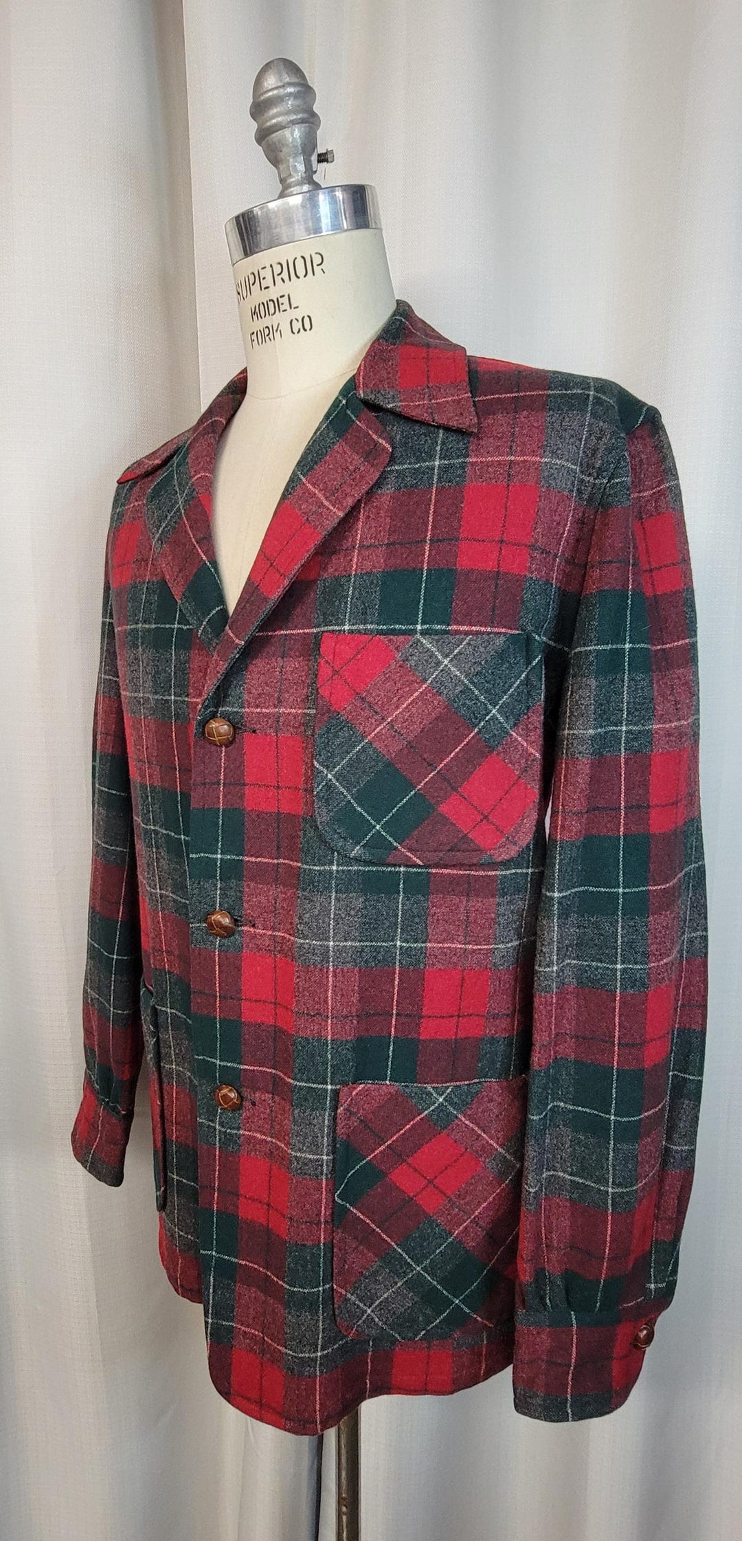 Vintage ~ Mens ~ Pendleton Jacket ~ Incredible ~ Colors Are Red ...