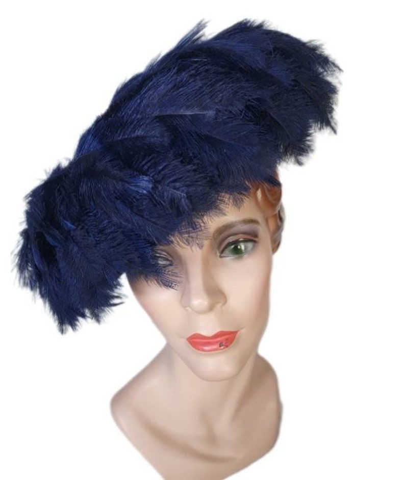 Vintage ~ Womens ~ Blue ~ Feather ~ Topper ~ Beautiful ~ Tilt ~ Custom ...