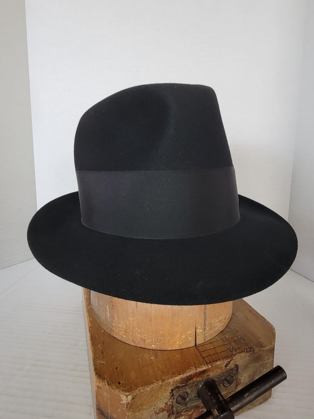 Vintage ~ Men's ~ Beautiful ~ Black ~ Tall ~ Crown ~ Fedora ~ James ...