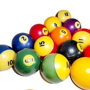 Vintage ~ Bakelite ~ Billiard Pool Set ~ 17 Balls ~ Great Colors ...