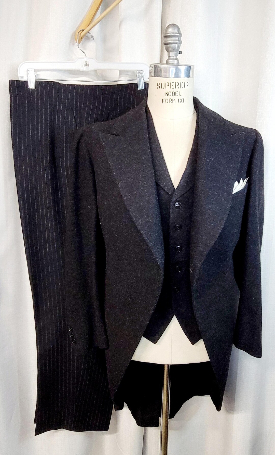 Vintage Mens Daytime Formal Morning Suit Ascot Kentucky Derby Charcoal ...