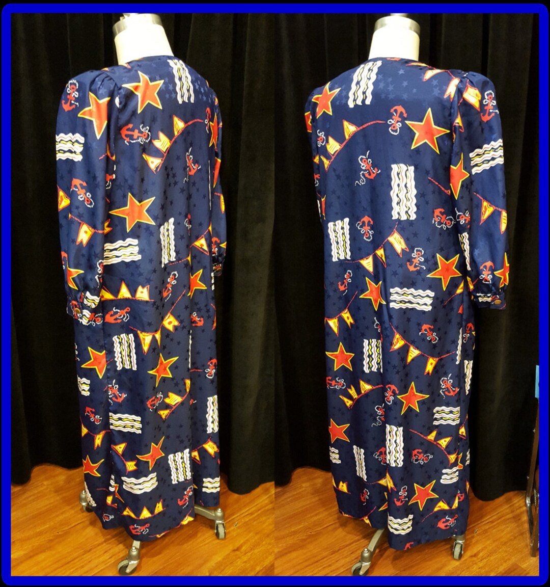 Vintage Nautical Print Yacht Wear cruise Hampton's Newport Lounger ...