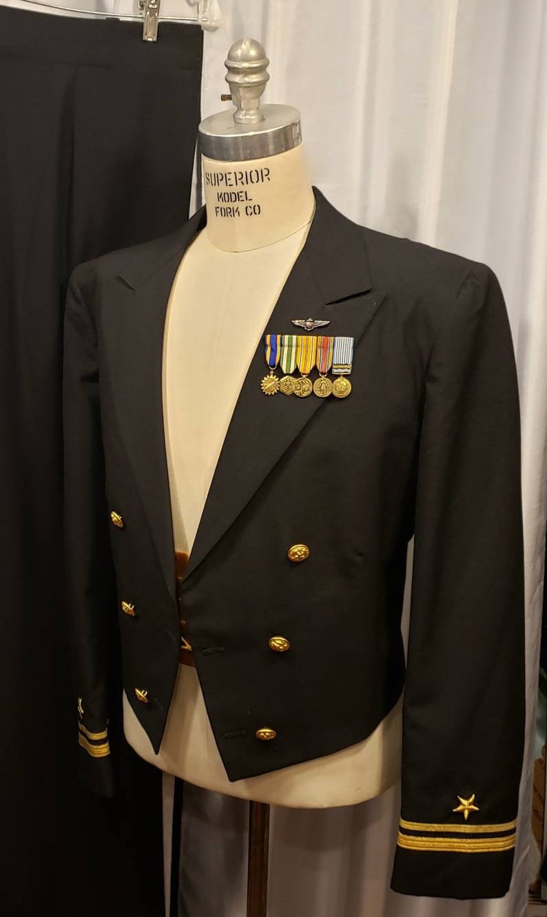 Us Navy Officer Mess Dress Uniform at Lucinda Mccathie blog