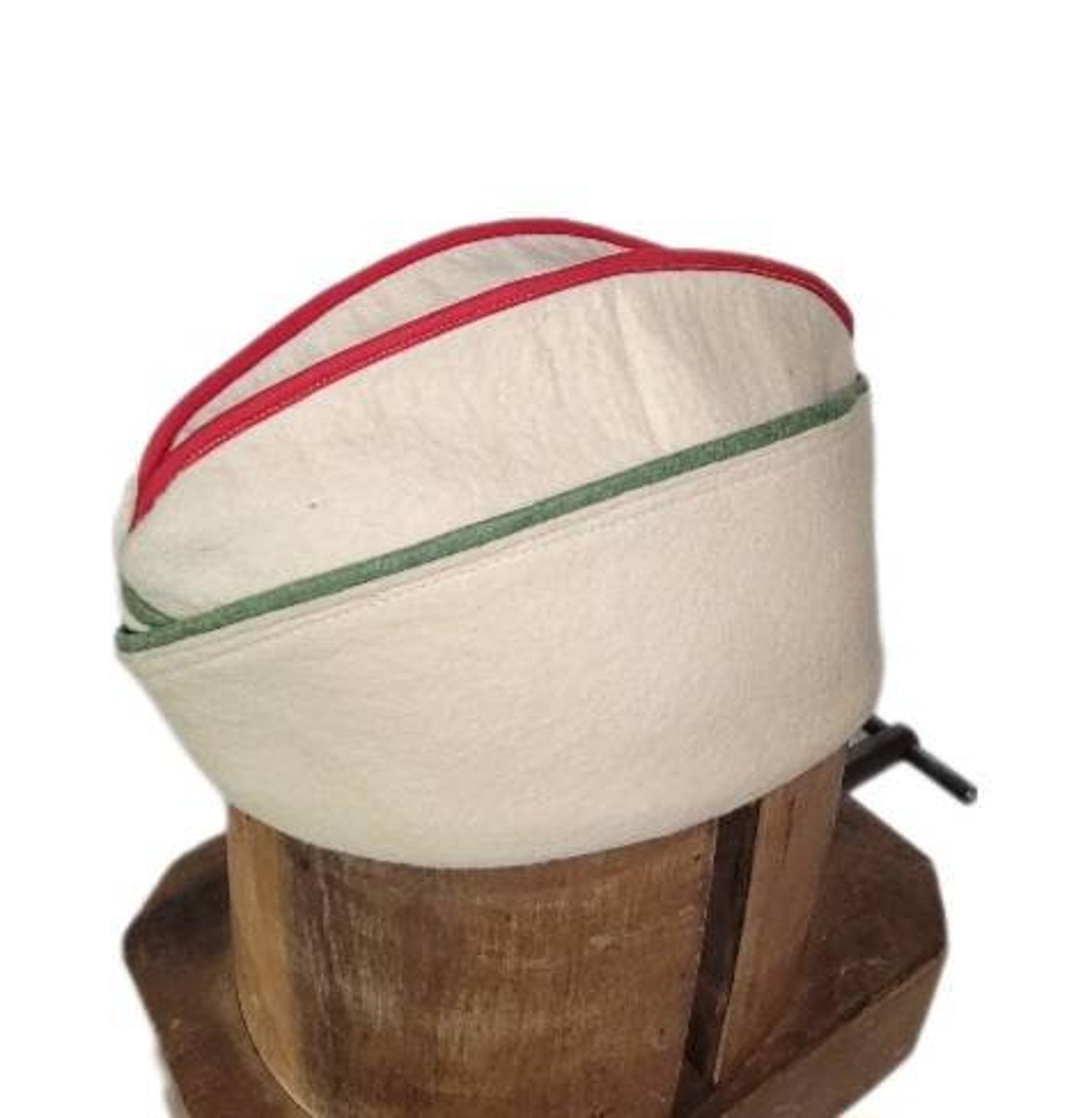 Vintage ~ Side ~ Cap ~ Cream ~ Red ~ Green ~ Italian ~ Parade ~ L@@k ...