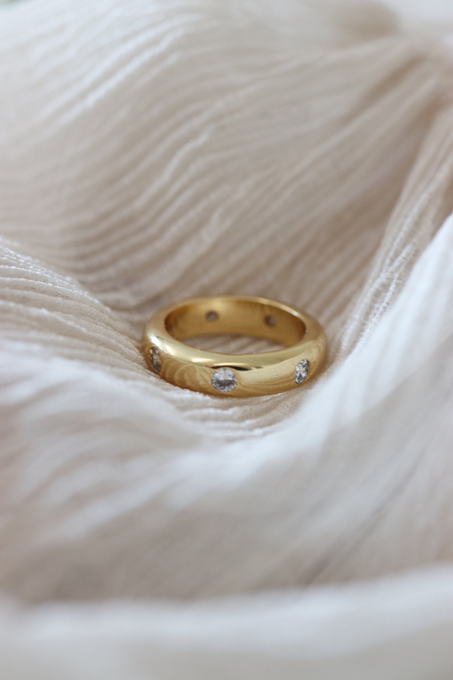 Linn Chunky Round Diamond Pave Ring Minimal Gold Eternity - Etsy