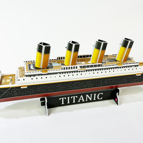Titanic - Etsy