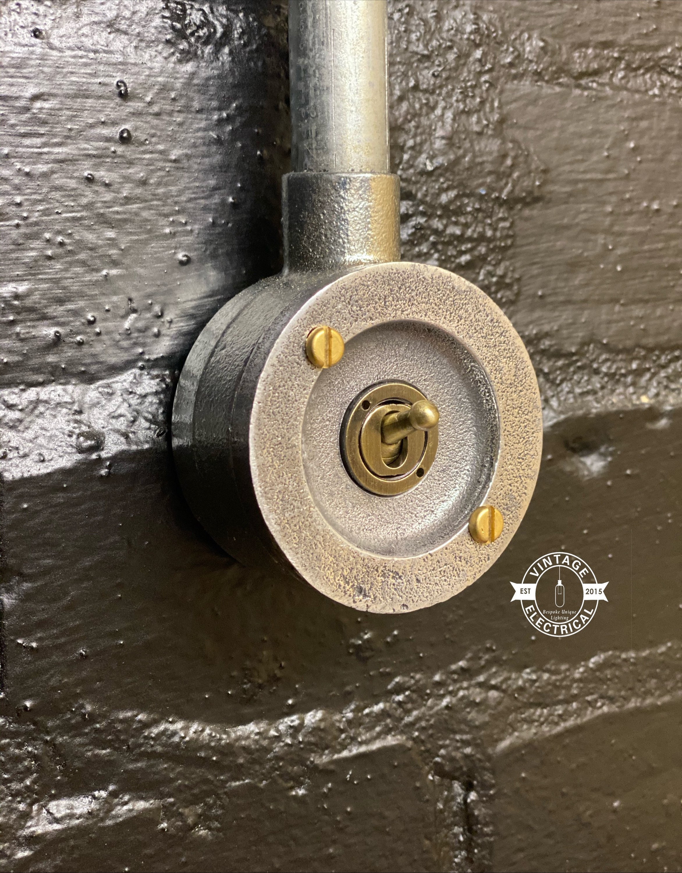 Single Gang Solid Cast Conduit Metal Light Switch Industrial 2 Way - BS ...