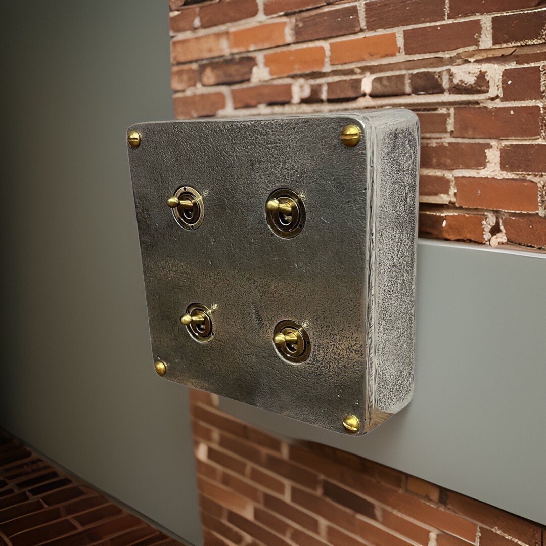 4 Gang 2 Way Solid Cast Metal Conduit Light Switch Industrial - BS EN ...