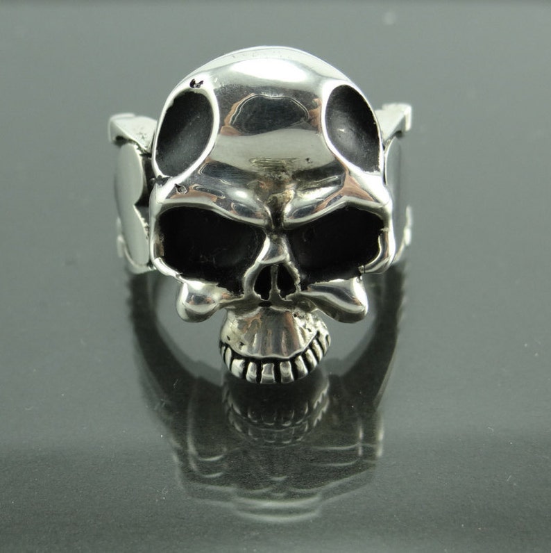 Women's .925 Sterling Silver Skull Ring- Silver Skull Ring With Heart ...