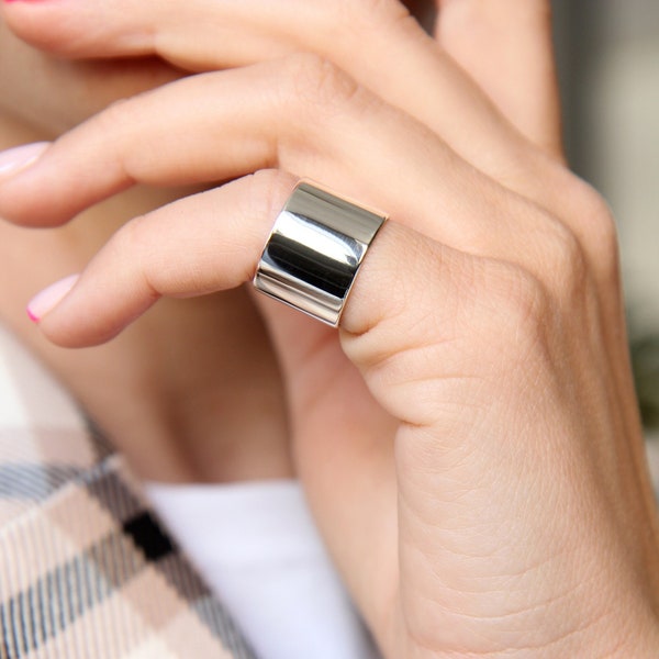 Shiny Silver Ring - Etsy