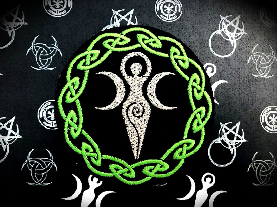 IRON ON Embroidered Patch With the Wicca Goddess- Pagan Paganism ...