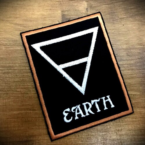 IRON ON Embroidered Patch pentacle Triquetra - Etsy