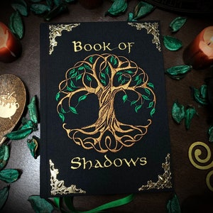 Book of Shadows / Diary "tree of Life" Paganism Pagan Symbolism Wicca ...