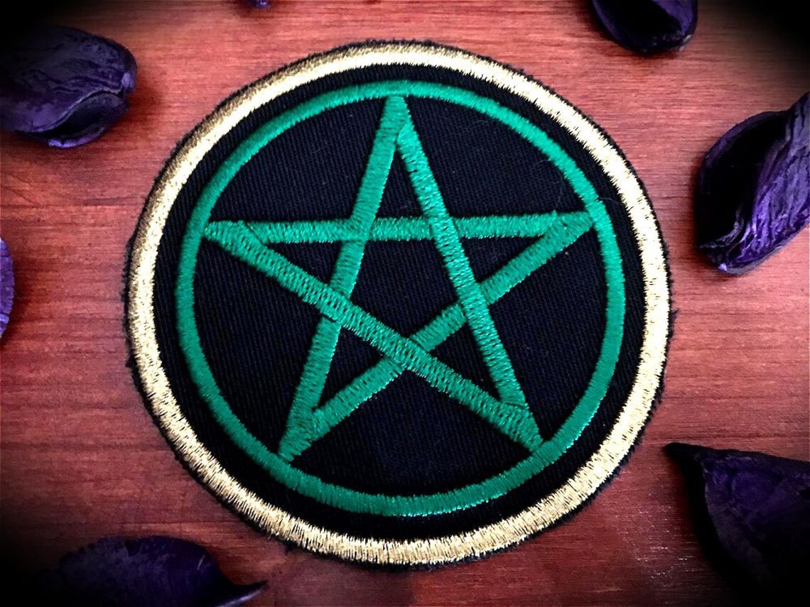 IRON ON Embroidered Patch pentacle Triquetra | Etsy