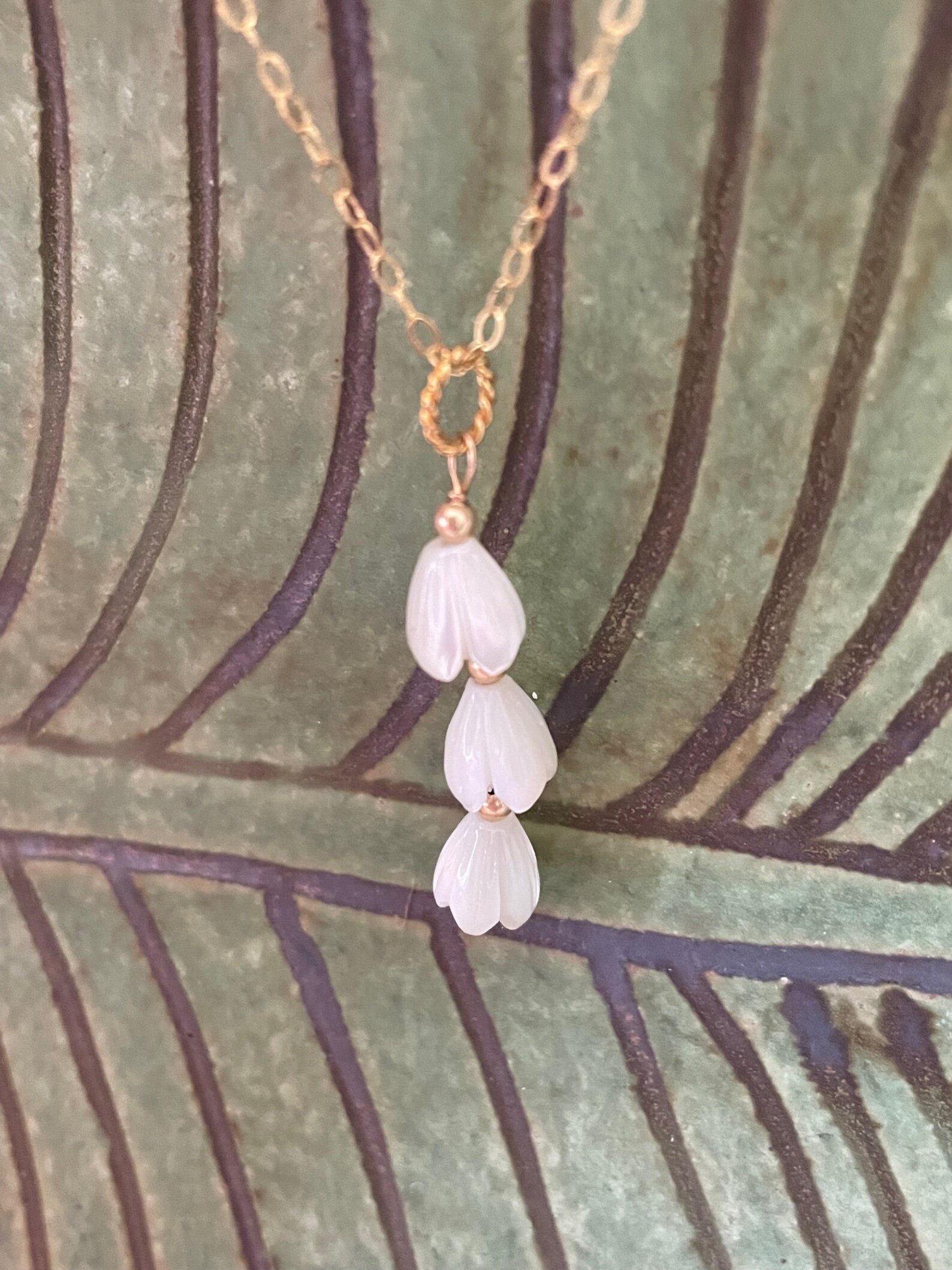 Mother of Pearl Pikake Necklace – Jasmine Flower, Hawaiian Wedding ...