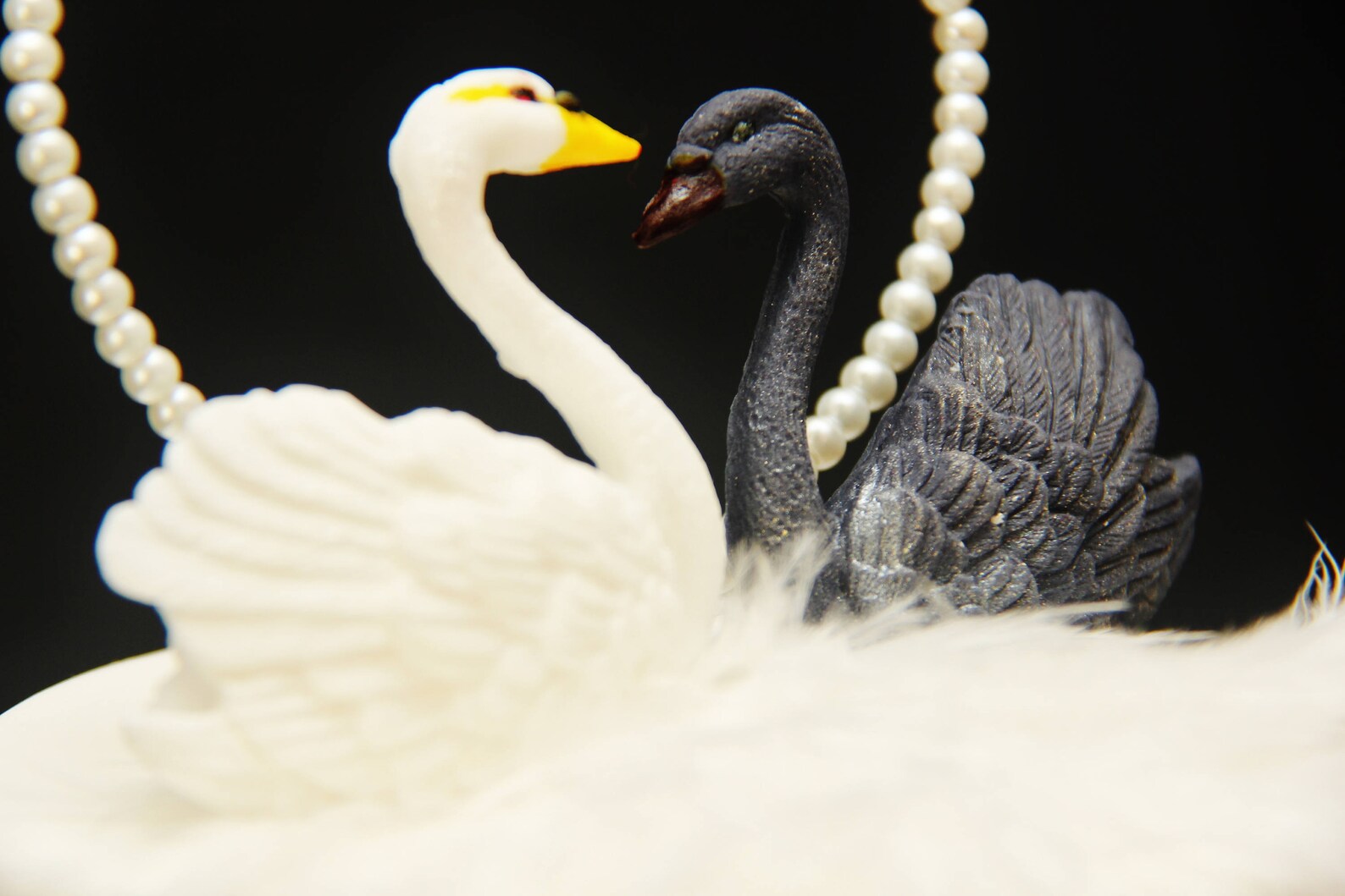 Wedding Swans Edible Cake Decoration. Hand Painted.sugar - Etsy