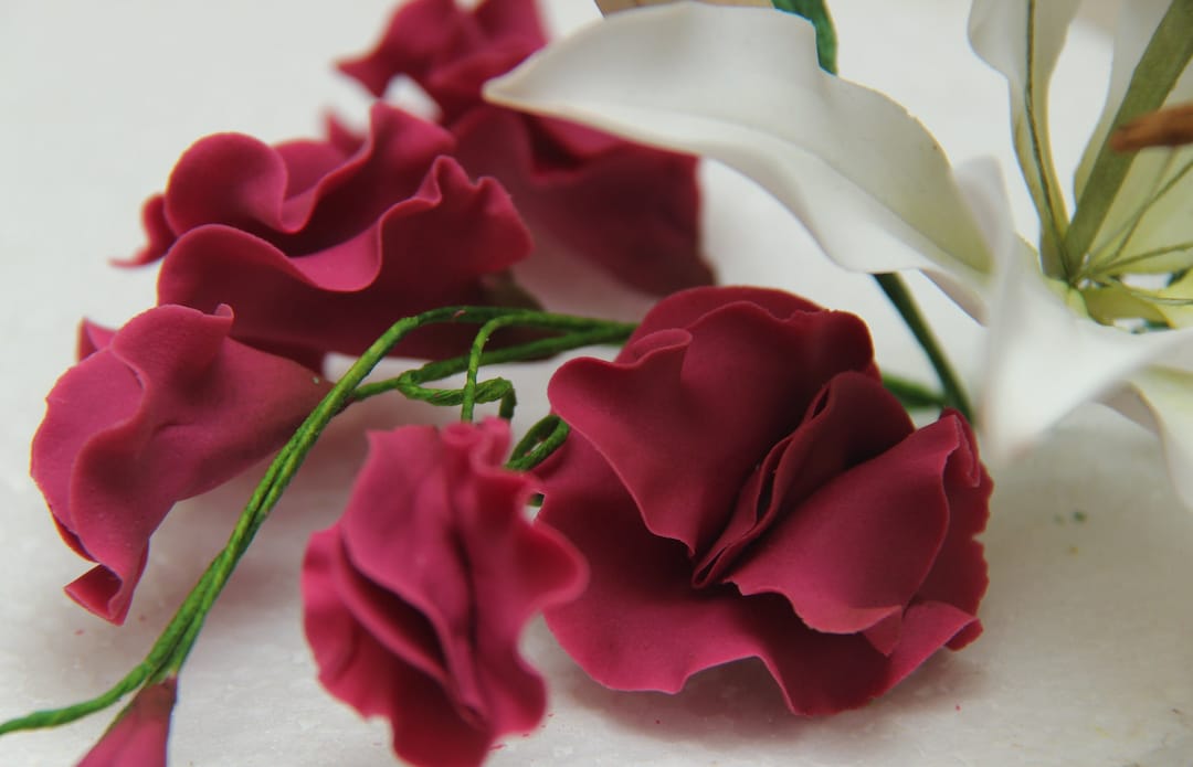 New Sweet Pea Spray for Wedding Cakes. Darker-colour Sprays Only. - Etsy