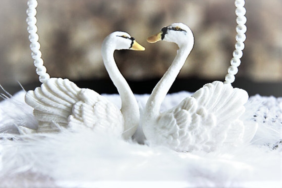 Wedding Swans Edible Cake Decoration. Hand Painted.sugar - Etsy