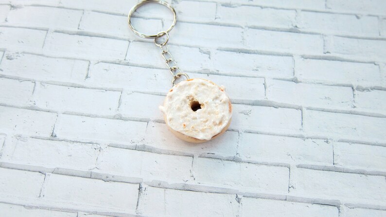 Bagel With Cream Cheese Keychain // Polymer Clay Food // | Etsy