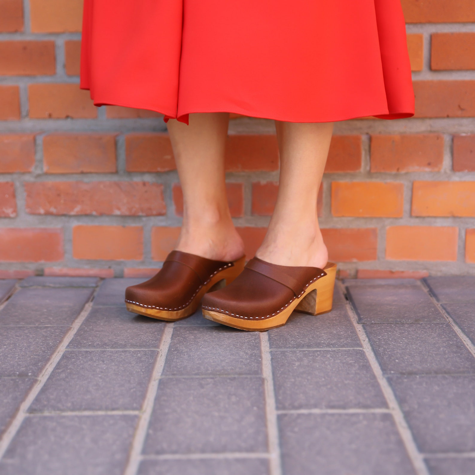 Brown Clog With Strap Vintage Look, Wooden Swedish Clogs, Slingback ...