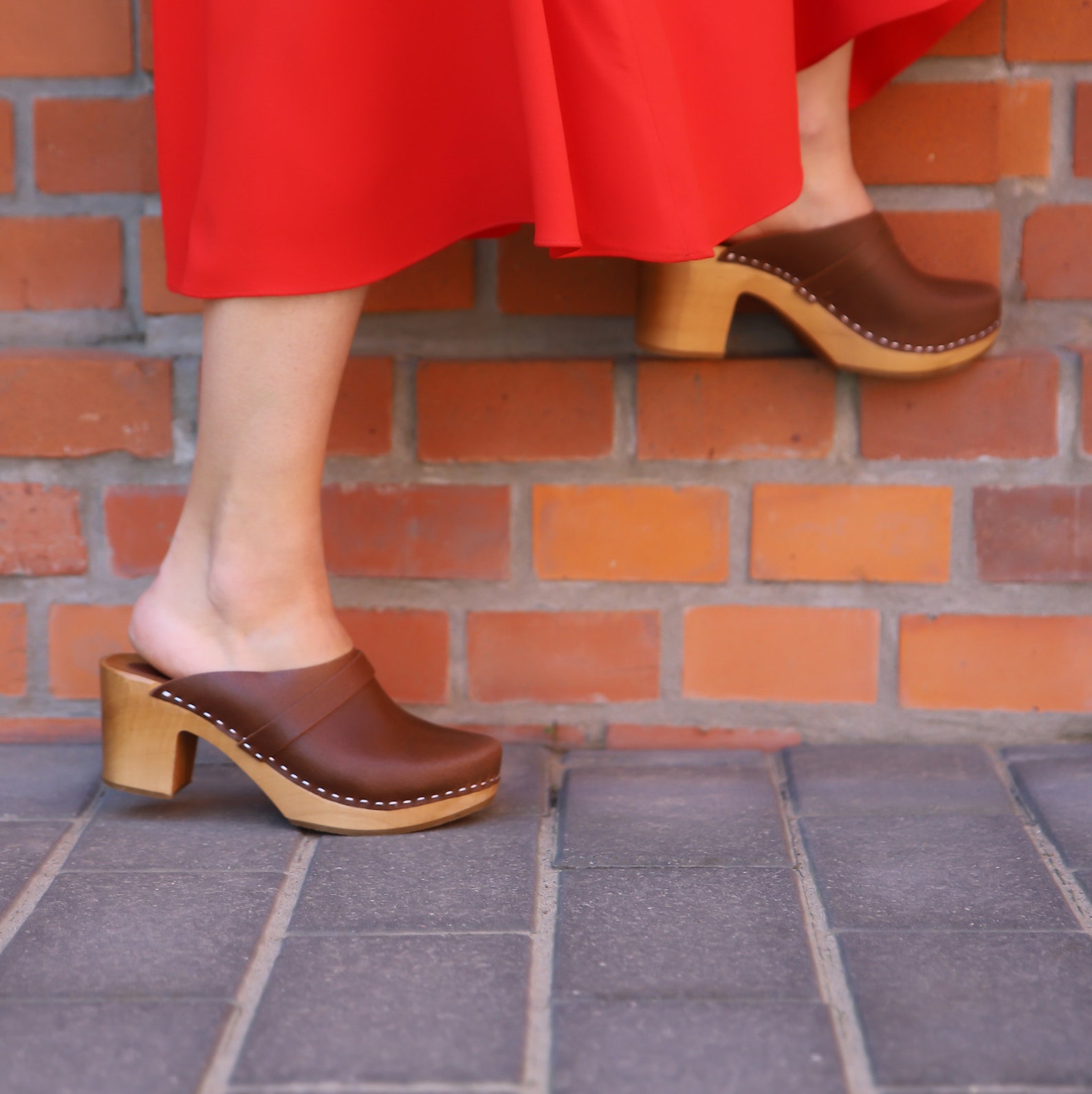 Brown Clog With Strap Vintage Look, Wooden Swedish Clogs, Slingback ...