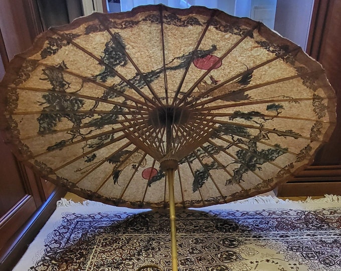 Vintage Chinese Parasol. Traditional Orient Sunshade. Rice Paper ...