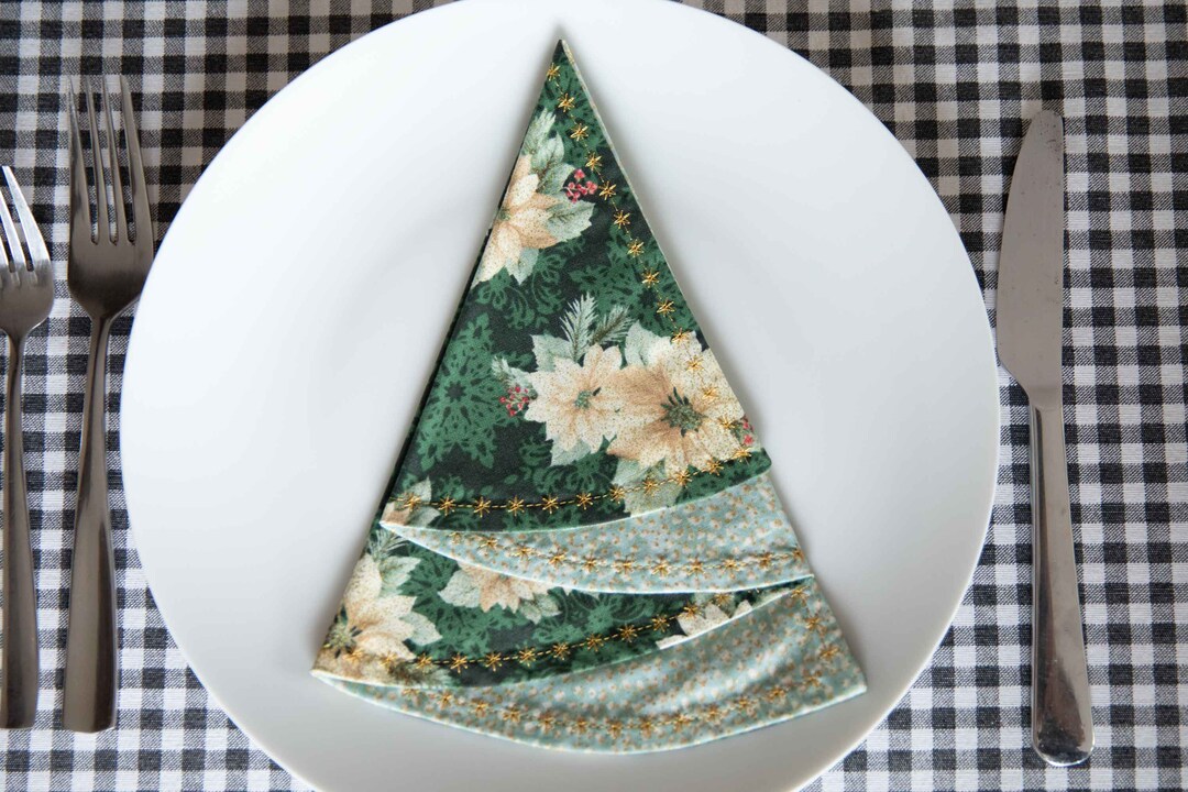 Christmas Tree Napkins Set of 8 Festive Table Linens - Etsy