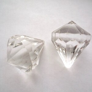 Large Acrylic Crystal Bead, 5 Giant 38 X 30 Mm Vintage Lucite Faceted ...