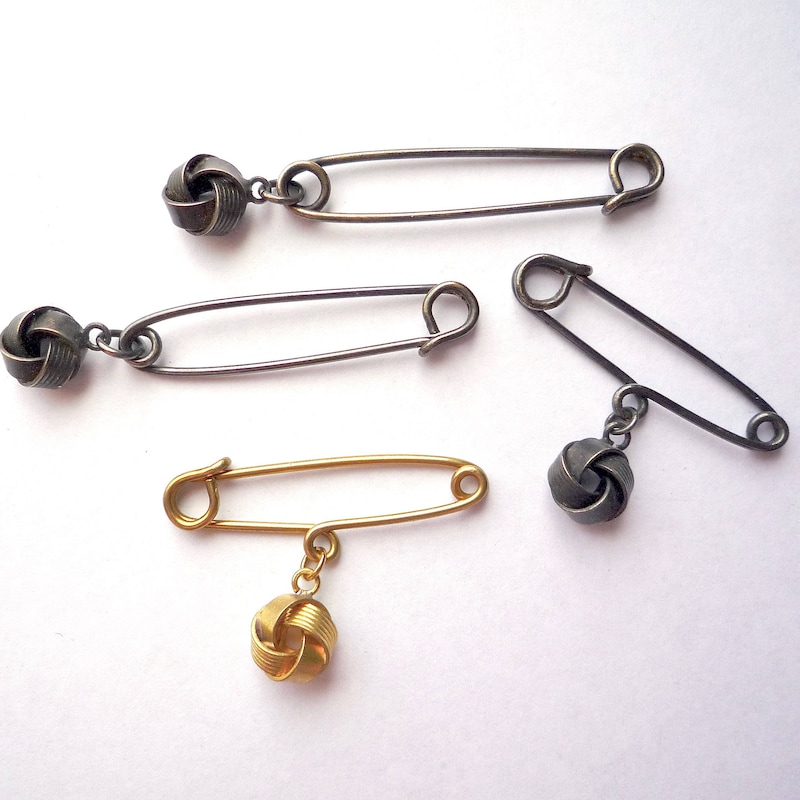 Safety Pin Brooch - Etsy