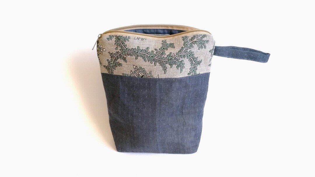 Green Blossom Print Linen Knitter's Pouch, Small Sock Knitting Project ...