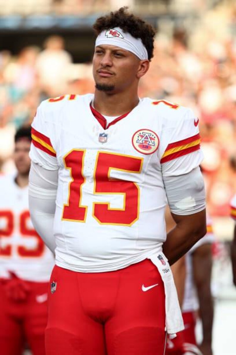 Patrick Mahomes Poster 8x10 18 X 24 24x36 Mug Canvas Tshirt Mousepad - Etsy