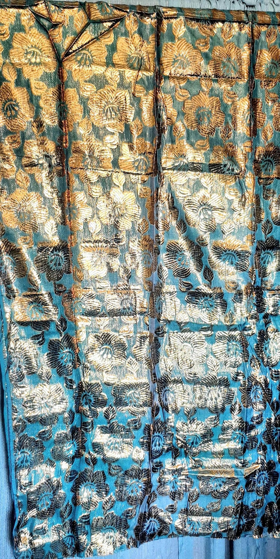 Beautiful Teal Blue Lame' Type Fabric With Metallic Thread Brocade ...