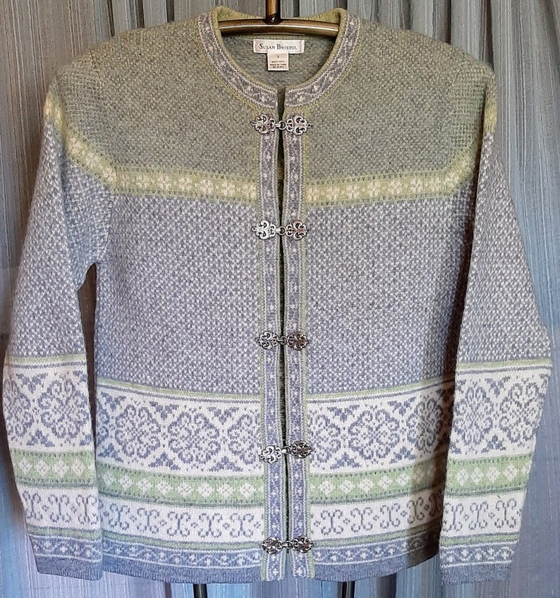 Susan Bristol 100and Wool Alpine Style Sweater In Blues And Green Metal Closures In Excellent