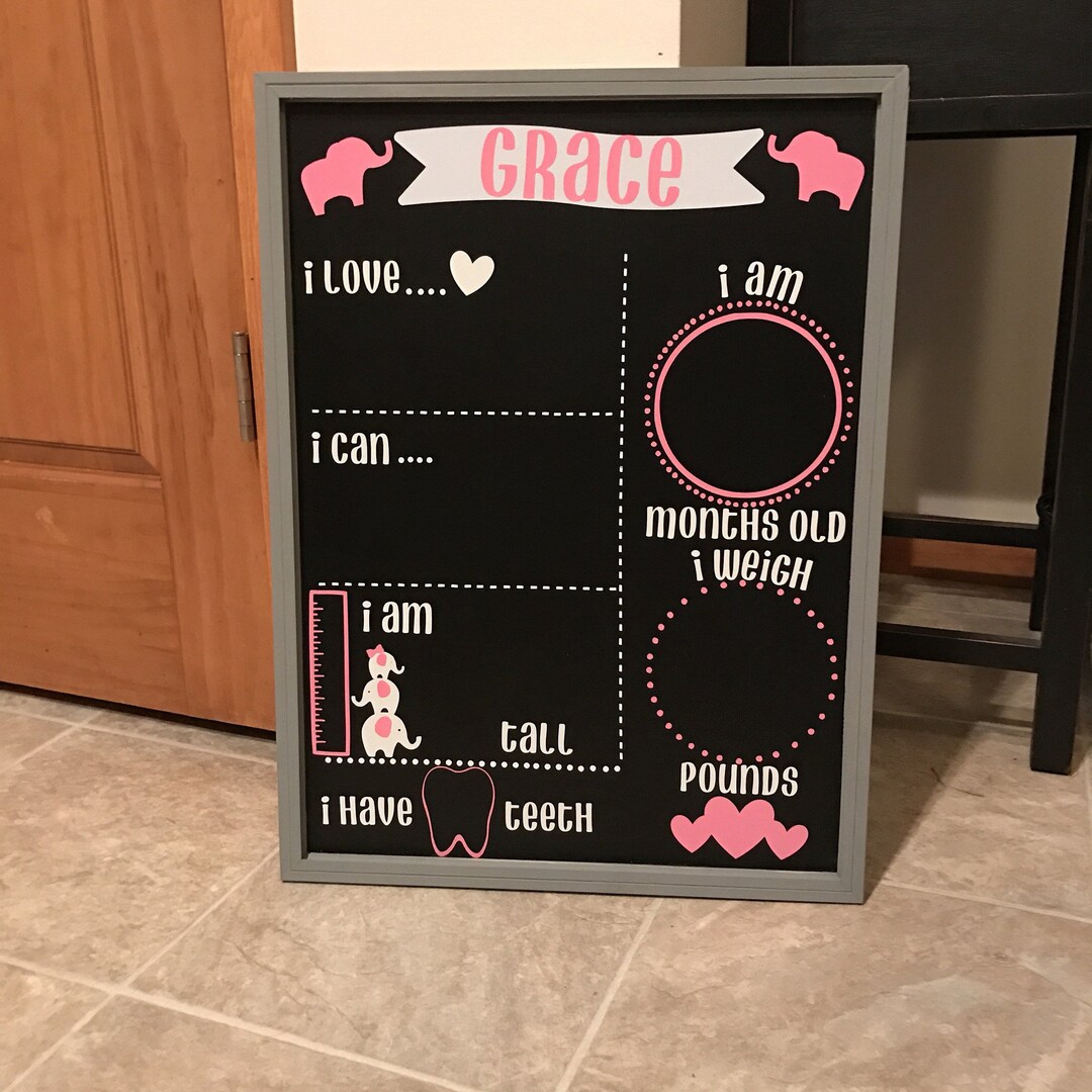 Custom Baby Milestone Chalkboard - Etsy