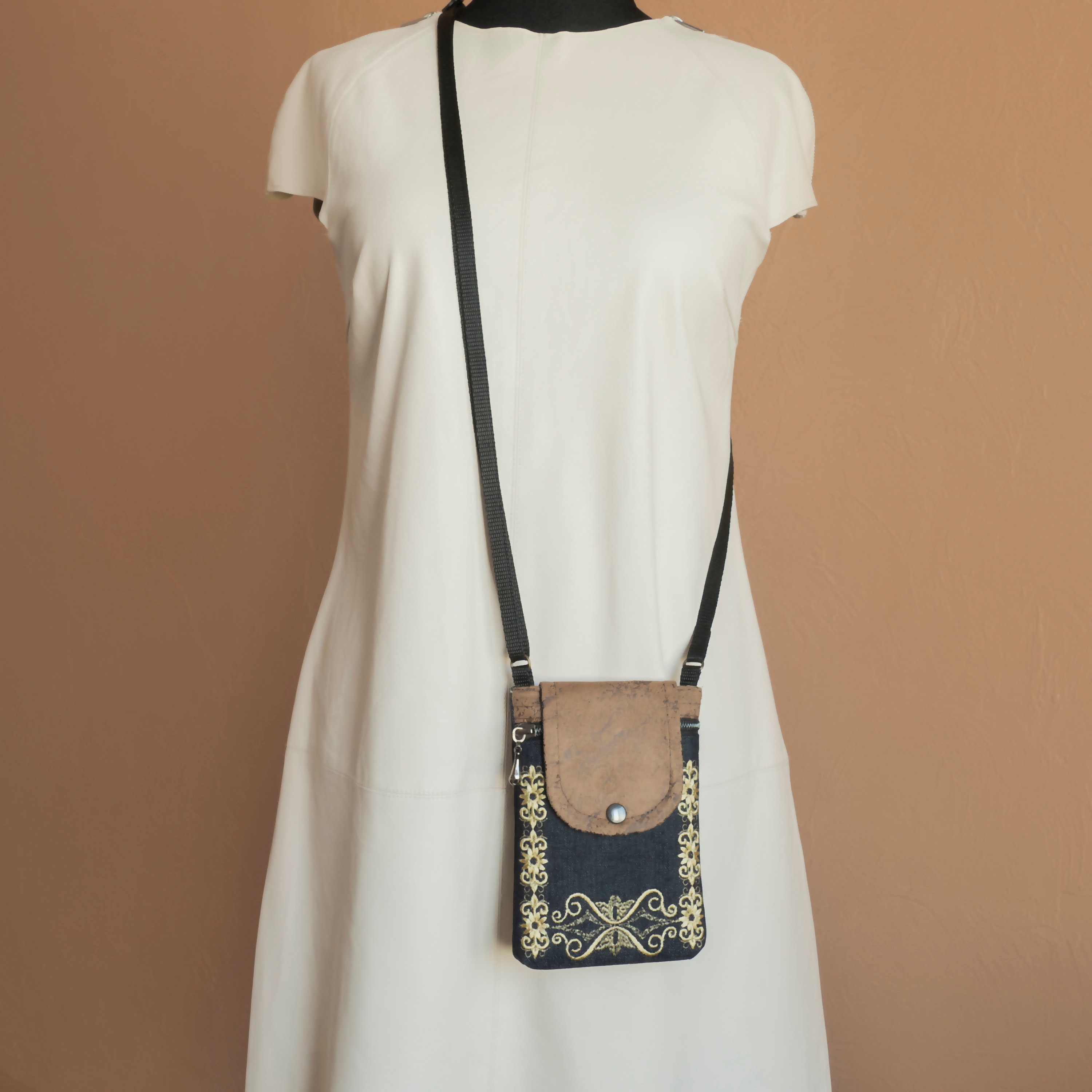 Cell Phone Crossbody Purse, Small iPhone Bag for Women - Etsy