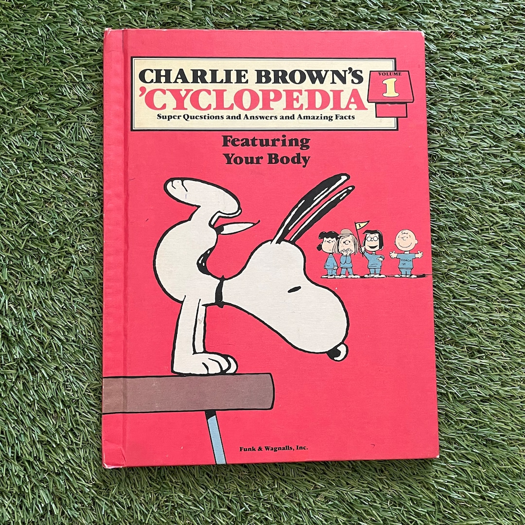 Vintage 1980 Charlie Browns cyclopedia Featuring Your Body Snoopy ...