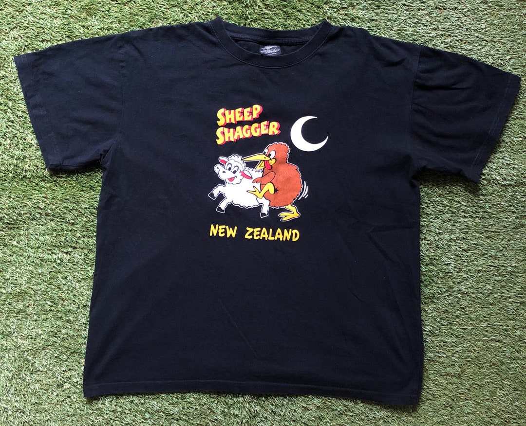 Vintage 1990s New Zealand Sheep Shagger Unique Oversized Medium ...