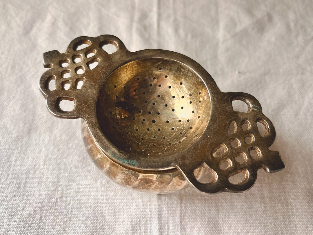 Vintage Silver-plated Pour Over Tea Strainer With Ornate Handles & Drip ...