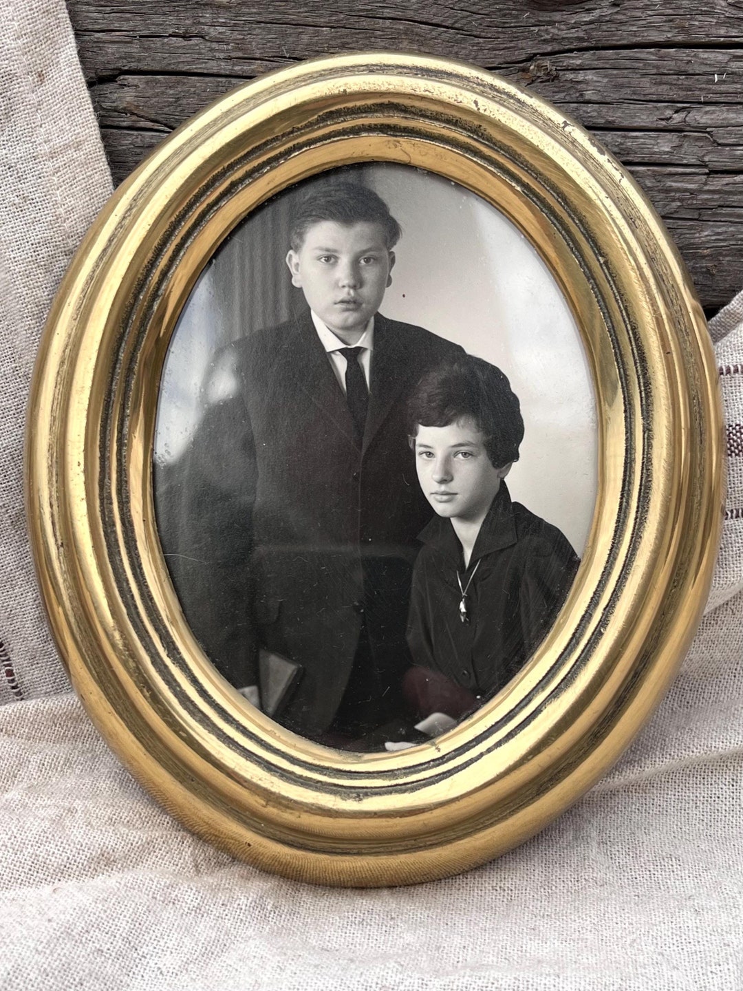 Vintage Solid Brass Oval Photo Frame With Wooden Back - Early 20th ...