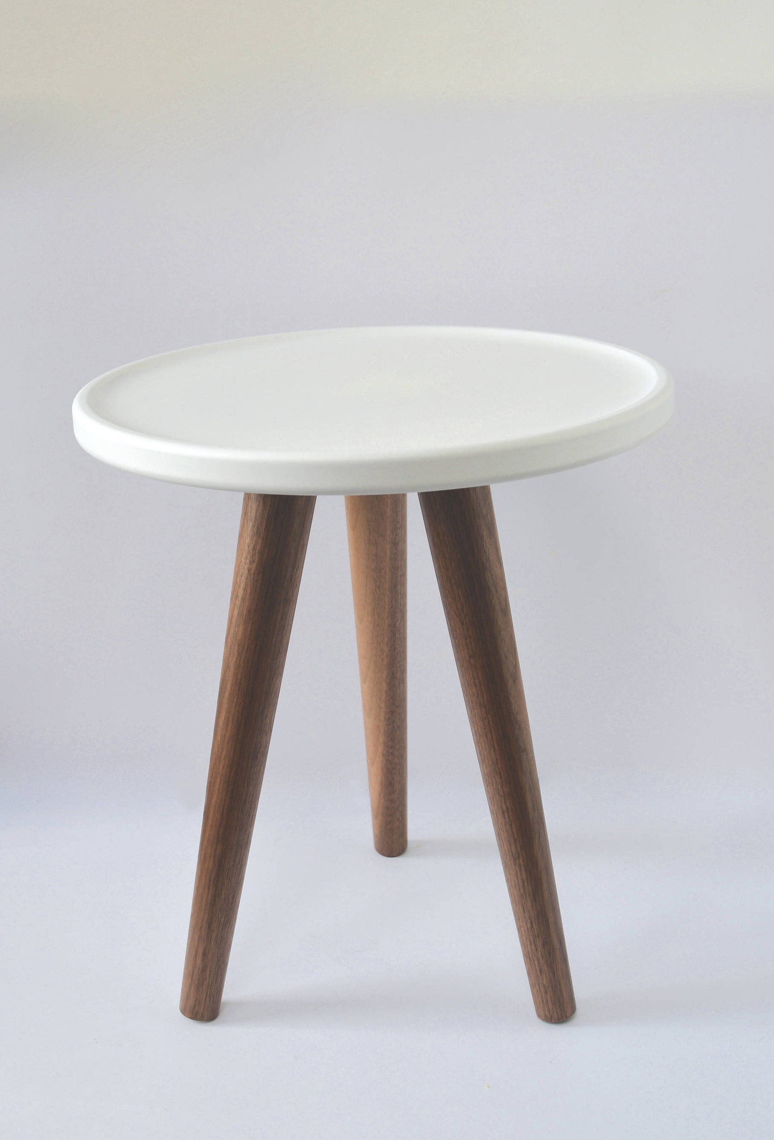 Round Side Table Rimed Top in White With 3 Tapered Solid Walnut Wood ...