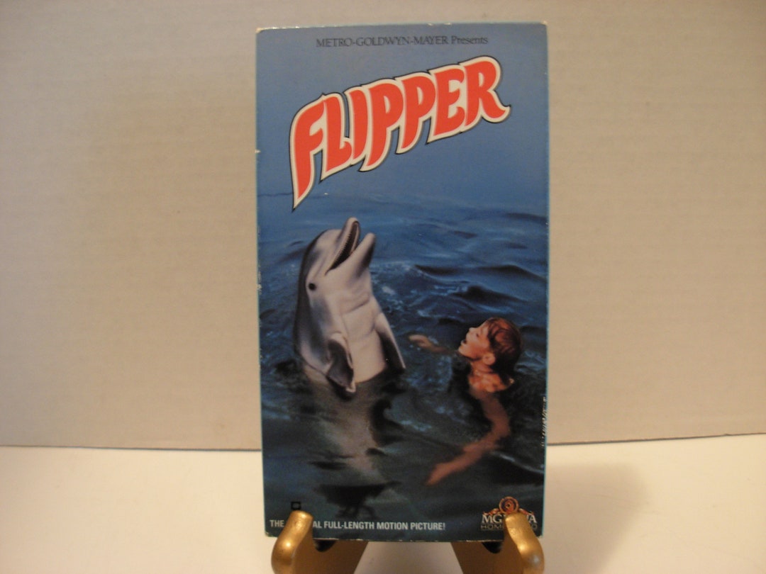 VHS Tape, Flipper, the Original Movie, Chuck Connors, Luke Halpin ...