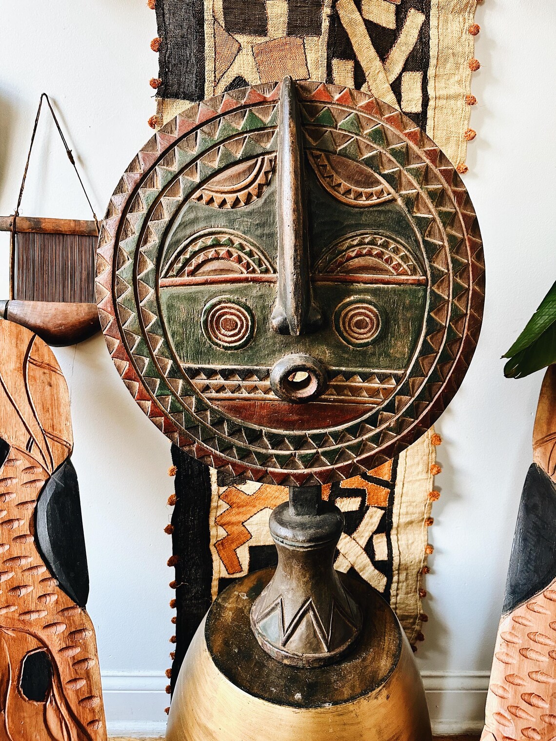 African BWA Mask Stand #2 // BWA Sun Mask, Wood Mask, Afrocentric Style ...